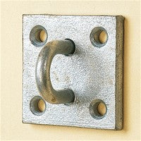 KM Elite Stall Chain Mounting Bracket - equichoice.co.uk